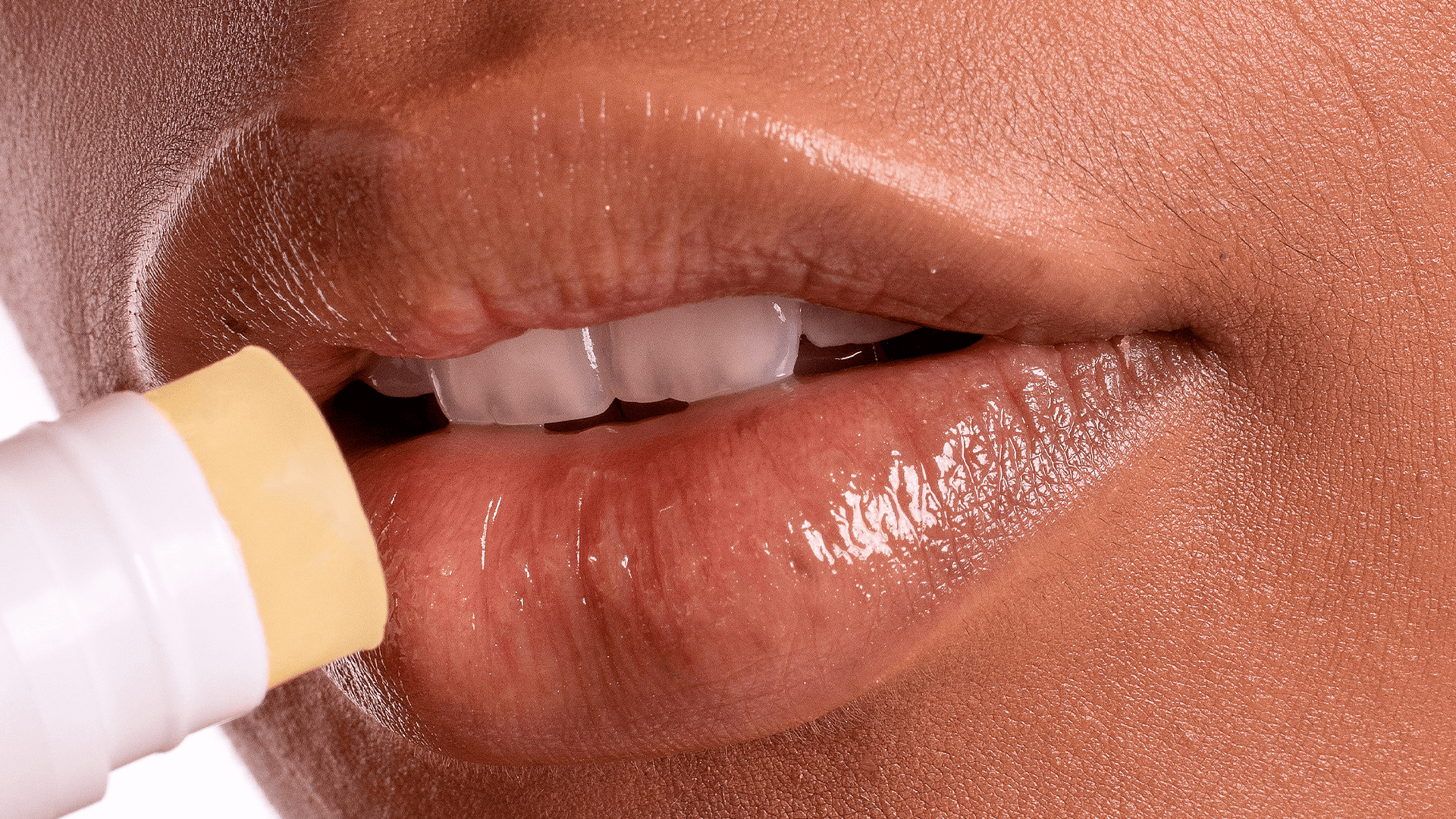 Lábio ressecado: dicas de tratamento e prevenção